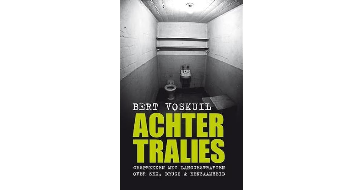 Achter tralies by Bert Voskuil