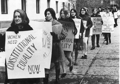 "It Changed My Life": Writings on the Women's Movement, with a New ...