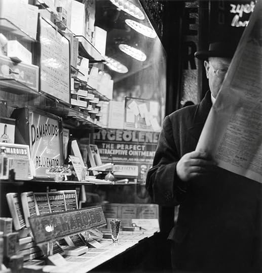 Unseen: London, Paris, New York: Photographs by Wolfgang Suschitzky ...