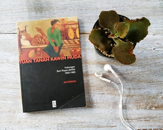 Tuan Tanah Kawin Muda: Hubungan Seni Rupa-Lekra 1950-1965 by Antariksa ...