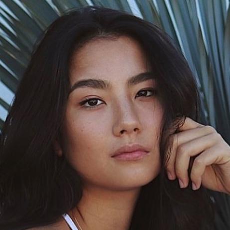 island unknown | advanced rp - Main Island Crash Site: Olivia Burnham ...