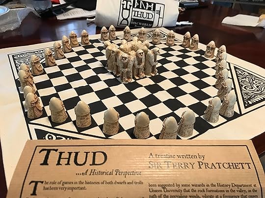 Thud! (Discworld, #34; City Watch, #7) by Terry Pratchett