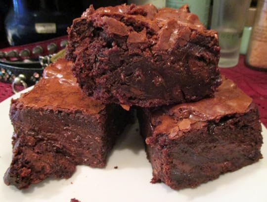 Dana’s Bakery: 100 Decadent Recipes for Unique Desserts by Dana Loia ...