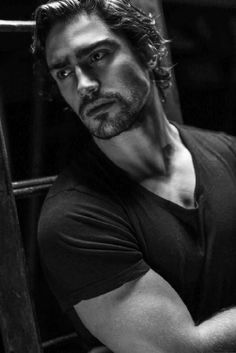 Her Christmas Baby Confession by Sharon Kendrick | Goodreads