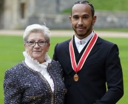 Lewis Hamilton by Maria Isabel Sanchez Vegara | Goodreads