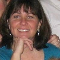 Mean Chicks, Cliques, And Dirty Tricks: A Real Girl's Guide to Getting ...