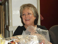 Murder in the White House (Capital Crimes, #1) by Margaret Truman ...