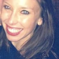 Let's Pretend This Never Happened: A Mostly True Memoir by Jenny Lawson ...