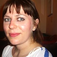 Anne Castle's Instagram, Twitter & Facebook on IDCrawl