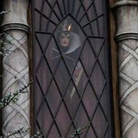 Backstairs Billy: The Life of William Tallon, the Queen Mother's Most ...