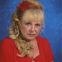 I Know What You Saw (A Maggie Kelburn Mystery #1) by Gillian Larkin ...