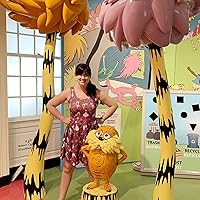 The Cat Who Covered the World: The Adventures Of Henrietta And Her ...