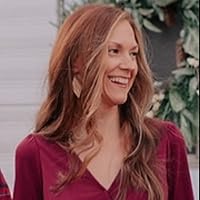 Murder at Kensington Gardens (Ginger Gold Mystery #5) by Lee Strauss ...