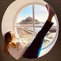 The Cats We Meet Along the Way by Nadia Mikail | Goodreads