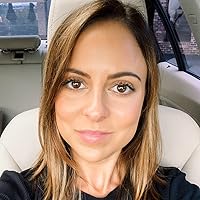 Some Enchanted Éclair (A Magical Bakery Mystery, #4) by Bailey Cates ...