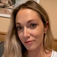 Court of Ravens and Ruin (The Shadow Bound Queen, #1) by Eliza Raine ...