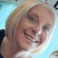 The White Forest Killings (DI Ruth Hunter, #6) by Simon McCleave ...