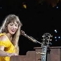 Glorious Rivals (The Grandest Game, #2) by Jennifer Lynn Barnes | Goodreads