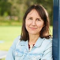 Queenie in Seven Moves by Zanni Louise | Goodreads