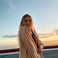 Marrying Daisy Bellamy (Lakeshore Chronicles #8) by Susan Wiggs | Goodreads